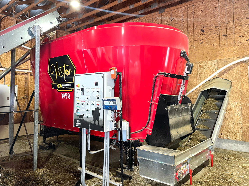 Twin Vertical auger stationary mixer - Victor Signature series